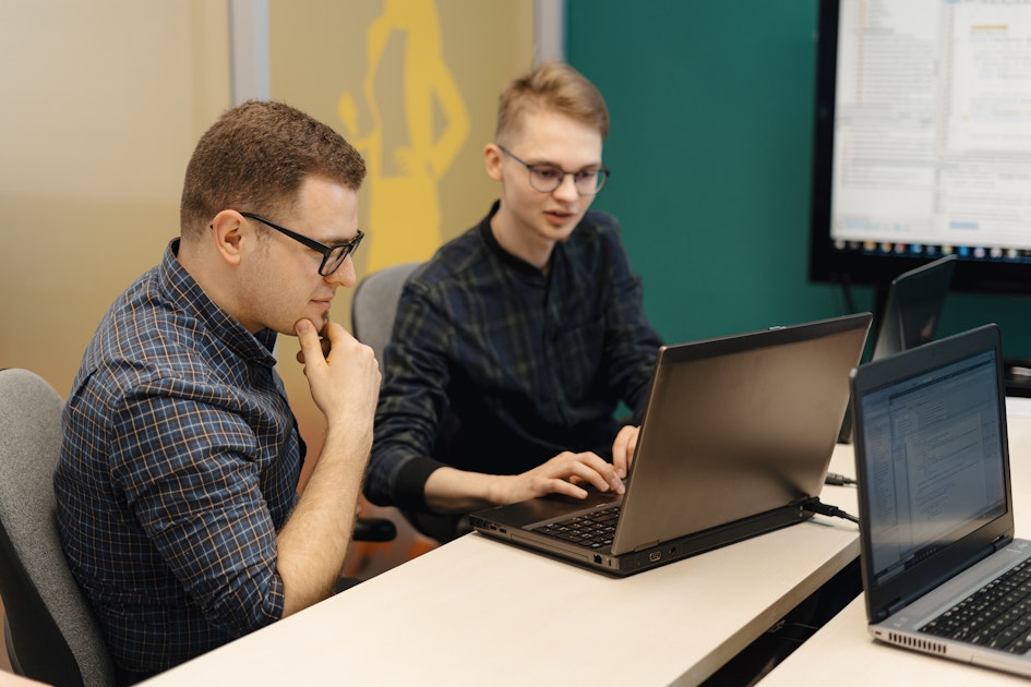 Computer Science Internships | Programs For Students & Grads